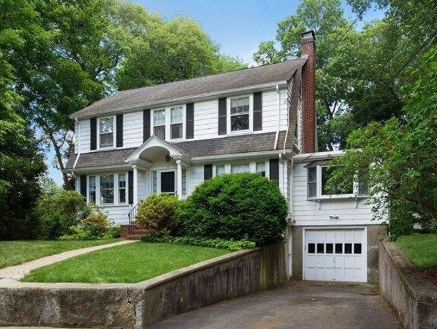 4 bedroom, Newton MA 02460 104410062