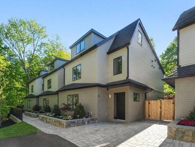 4 bedroom, Newton MA 02461 103664226