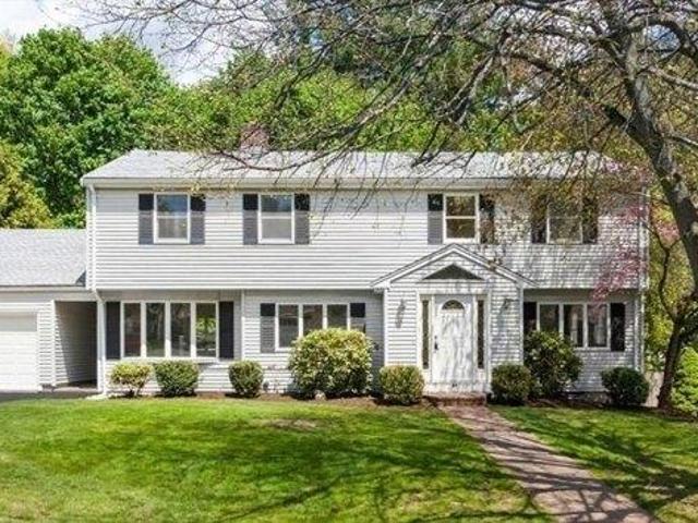 4 bedroom, Needham MA 02492 102347249