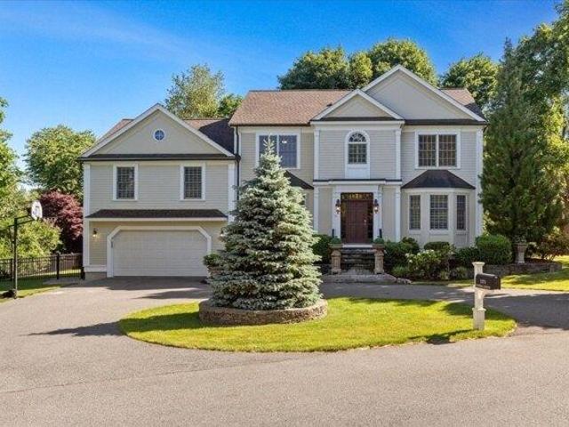 4 bedroom, Needham MA 02492 104605669