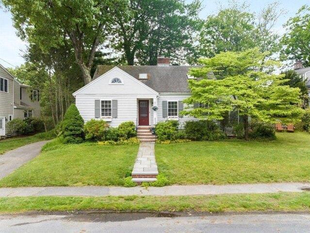4 bedroom, Needham MA 02492 104791995