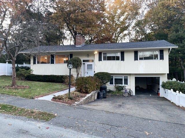 4 bedroom, Needham MA 02492 104810088