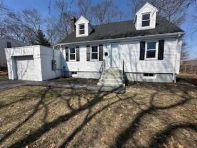 4 bedroom, Needham MA 02494 102585579
