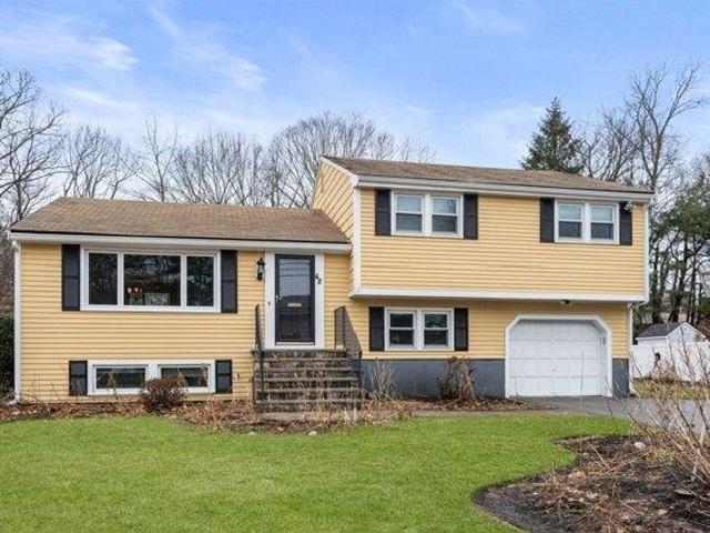 4 bedroom, Needham MA 02494 102593920