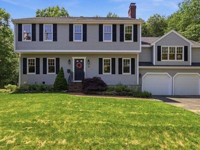 4 bedroom, Needham MA 02494 105060018