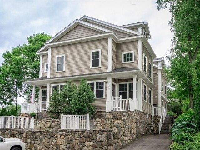 4 bedroom, Needham MA 02494 105257497