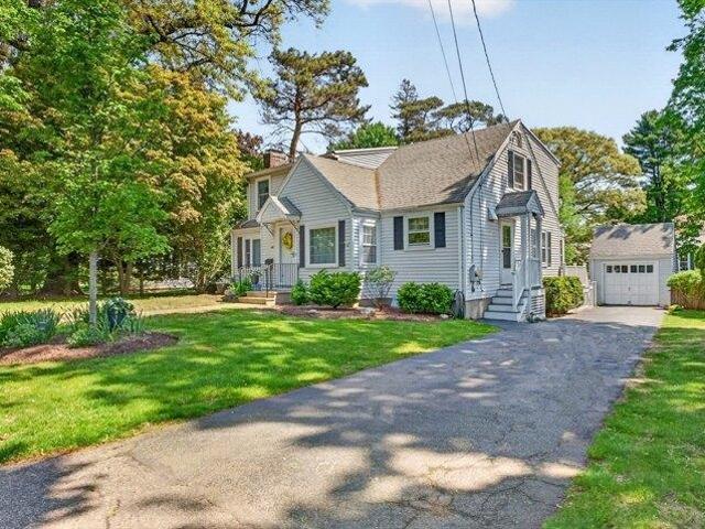 4 bedroom, Needham MA 02494 LS102559361