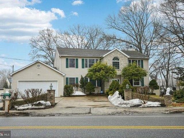 4 bedroom, Neptune NJ 07753 LS102258079