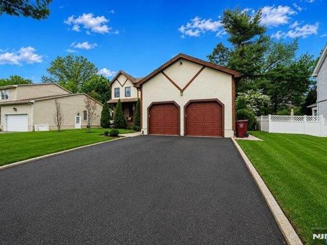 4 bedroom, Nutley NJ 07110 104649660