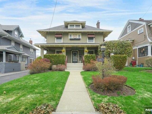 4 bedroom, Nutley NJ 07110 104608987