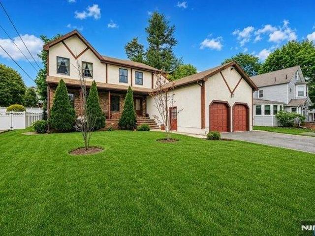 4 bedroom, Nutley NJ 07110 105141358
