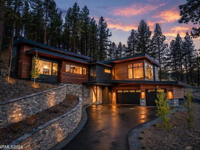 4 bedroom, NV NV 101640021