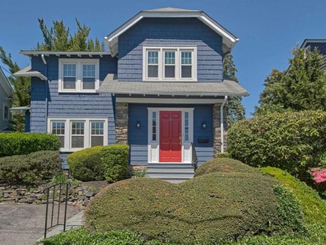 4 bedroom, NY NY 102306829