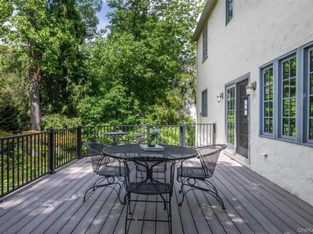 4 bedroom, NY NY LS102770938