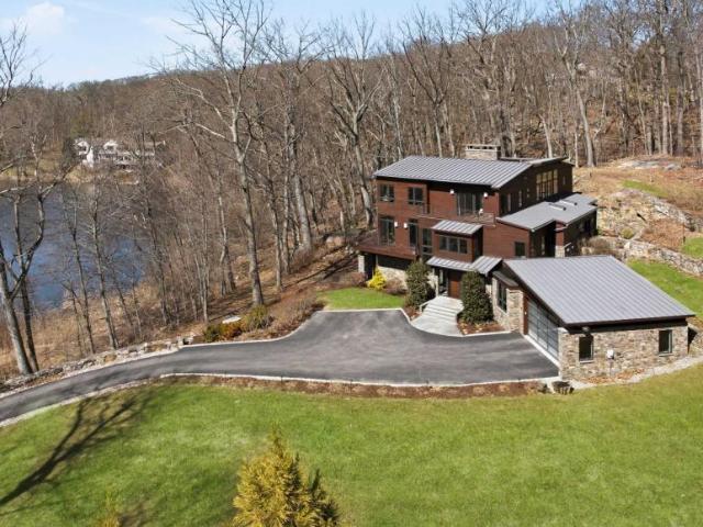 4 bedroom, NY NY LS102244266