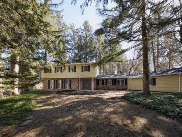 4 bedroom, NY NY LS102245368