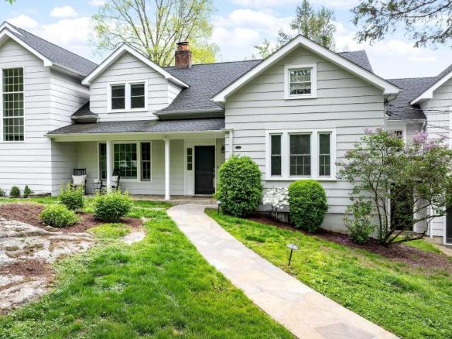 4 bedroom, NY NY LS102339196
