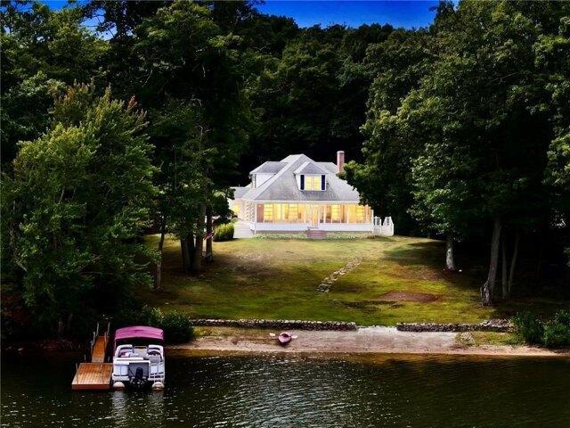 4 bedroom, Smithfield RI 02828 105709871
