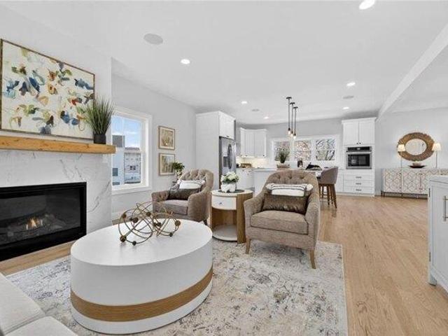 4 bedroom, Smithfield RI 02917 103885839