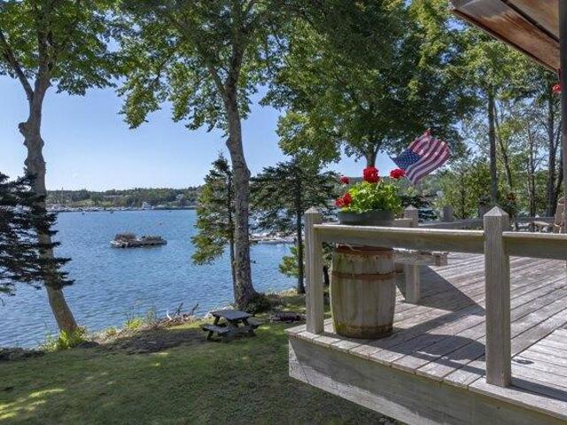 4 bedroom, Southwest Harbor ME 04679 LS101630512