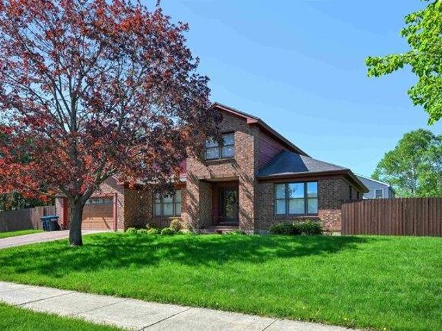 4 bedroom, South Burlington VT 05403 104075810