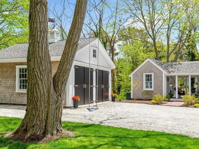 4 bedroom, South Dennis MA 02660 102445395