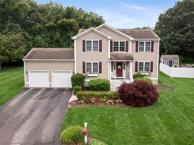 4 bedroom, South Kingstown RI 02879 104688597