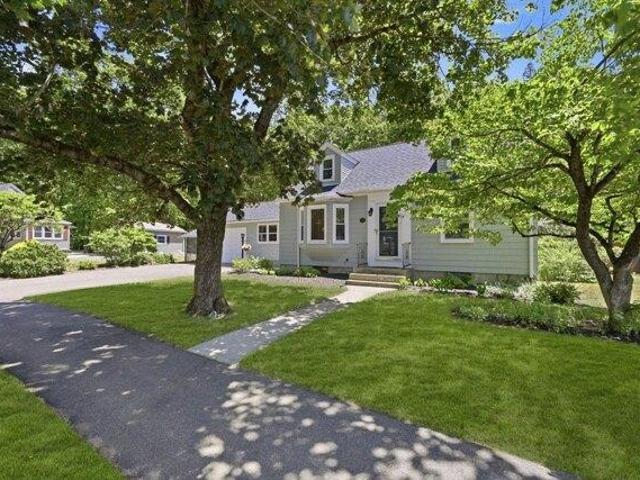 4 bedroom, South Hadley MA 01075 103849844