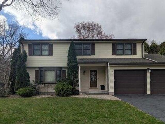 4 bedroom, South Windsor CT 06074 102442568