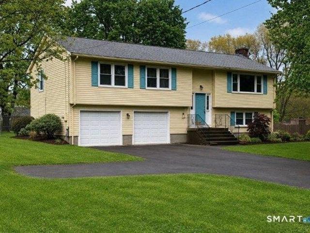 4 bedroom, South Windsor CT 06074 104761336