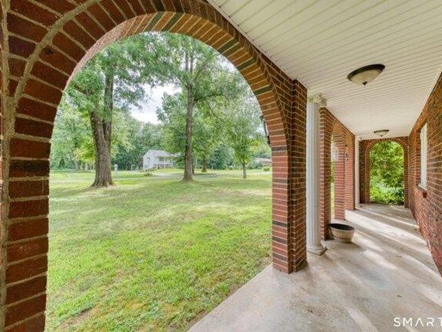 4 bedroom, South Windsor CT 06074 105255989