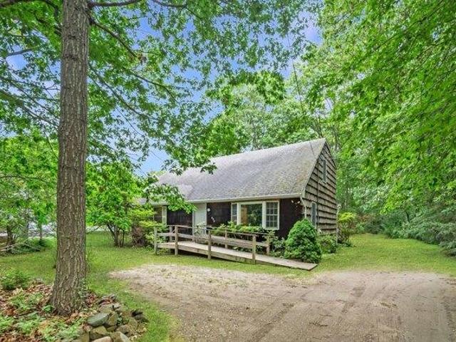 4 bedroom, Southampton NY 11968 103605265