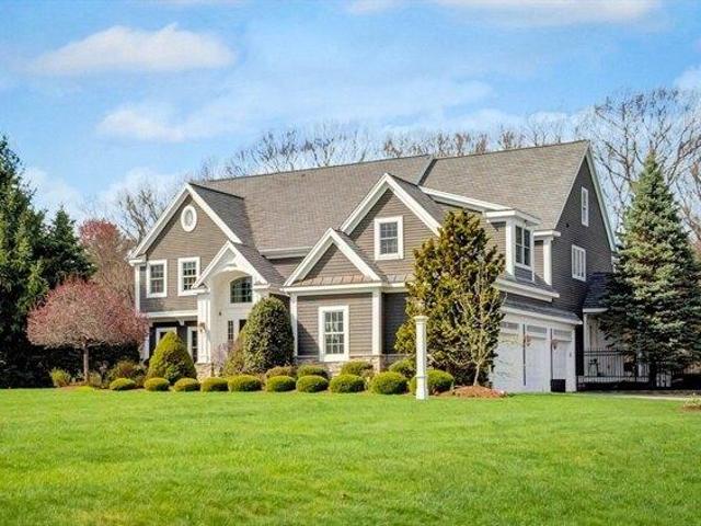 4 bedroom, Southborough MA 01772 102061153