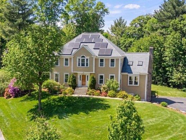 4 bedroom, Southborough MA 01772 102529510
