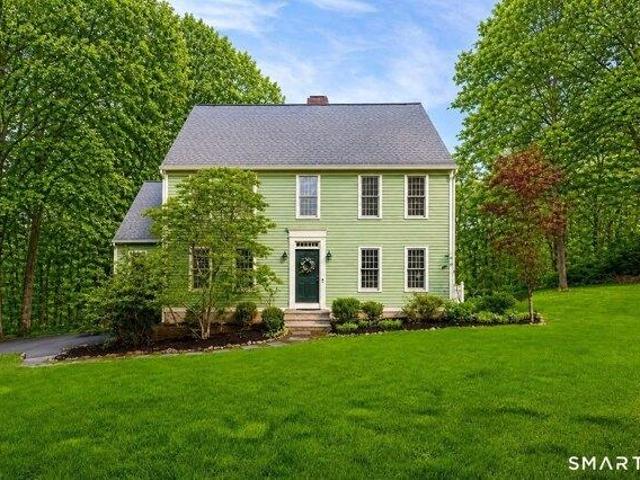4 bedroom, Southbury CT 06488 LS103101933