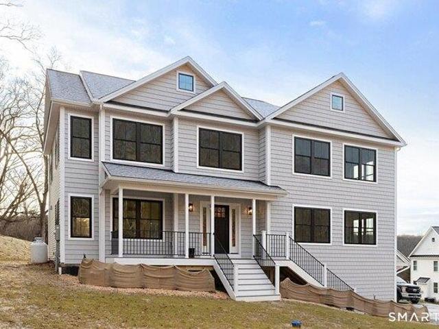 4 bedroom, Southbury CT 06488 LS103125324