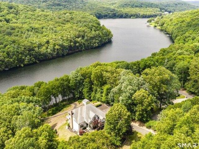 4 bedroom, Southbury CT 06488 104409660