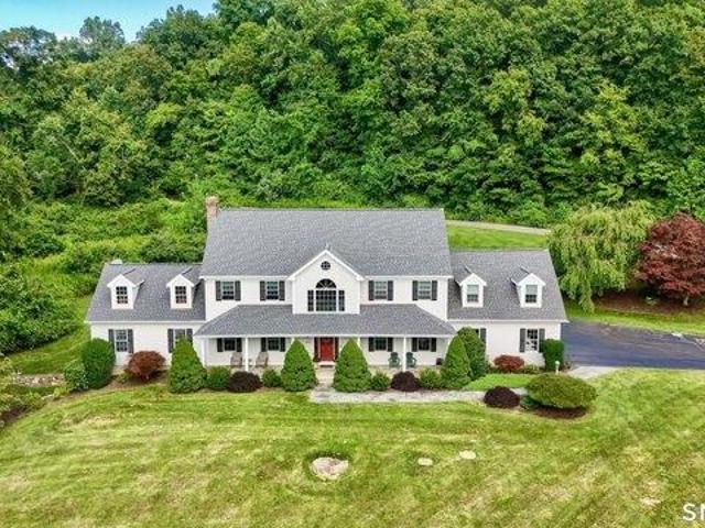 4 bedroom, Southbury CT 06488 105155683