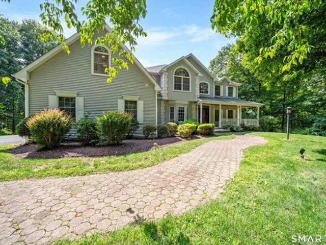 4 bedroom, Southbury CT 06488 105205623