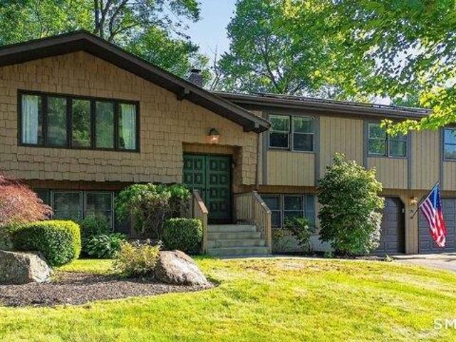 4 bedroom, Southington CT 06489 104115990
