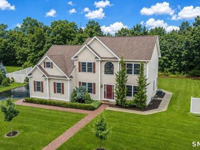 4 bedroom, Southington CT 06489 104921223