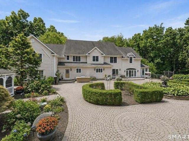 4 bedroom, Southington CT 06489 105193479