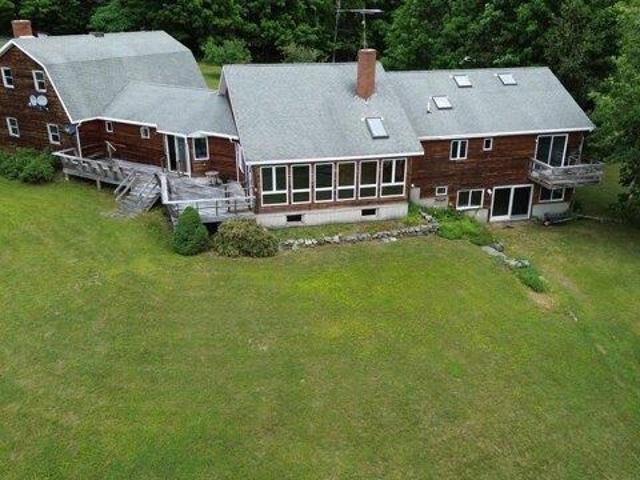 4 bedroom, Solon ME 04979 105124132