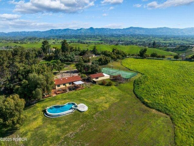 4 bedroom, Solvang CA 93463 90352958
