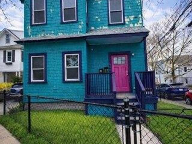 4 bedroom, Somerville MA 02143 104686961