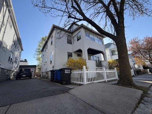 4 bedroom, Somerville MA 02144 101999234