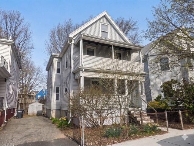 4 bedroom, Somerville MA 02144 LS102709100