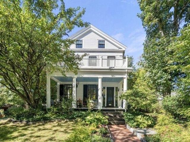 4 bedroom, Somerville MA 02145 LS102728072