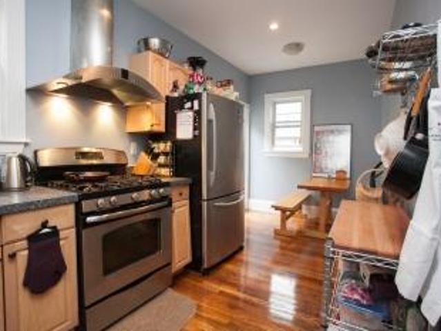 4 bedroom, Somerville Somerville 88278223