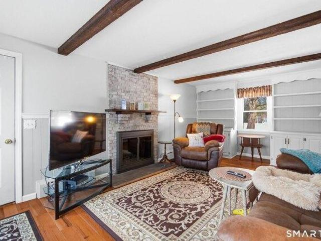 4 bedroom, Somers CT 06071 102282229